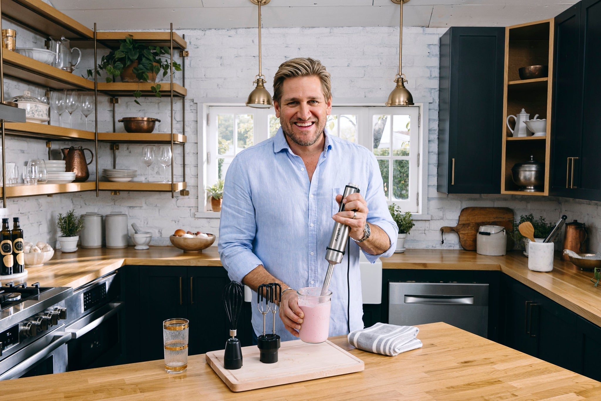 Immersion Blenders: What They Are, How to Use Them, and Why Every Kitc